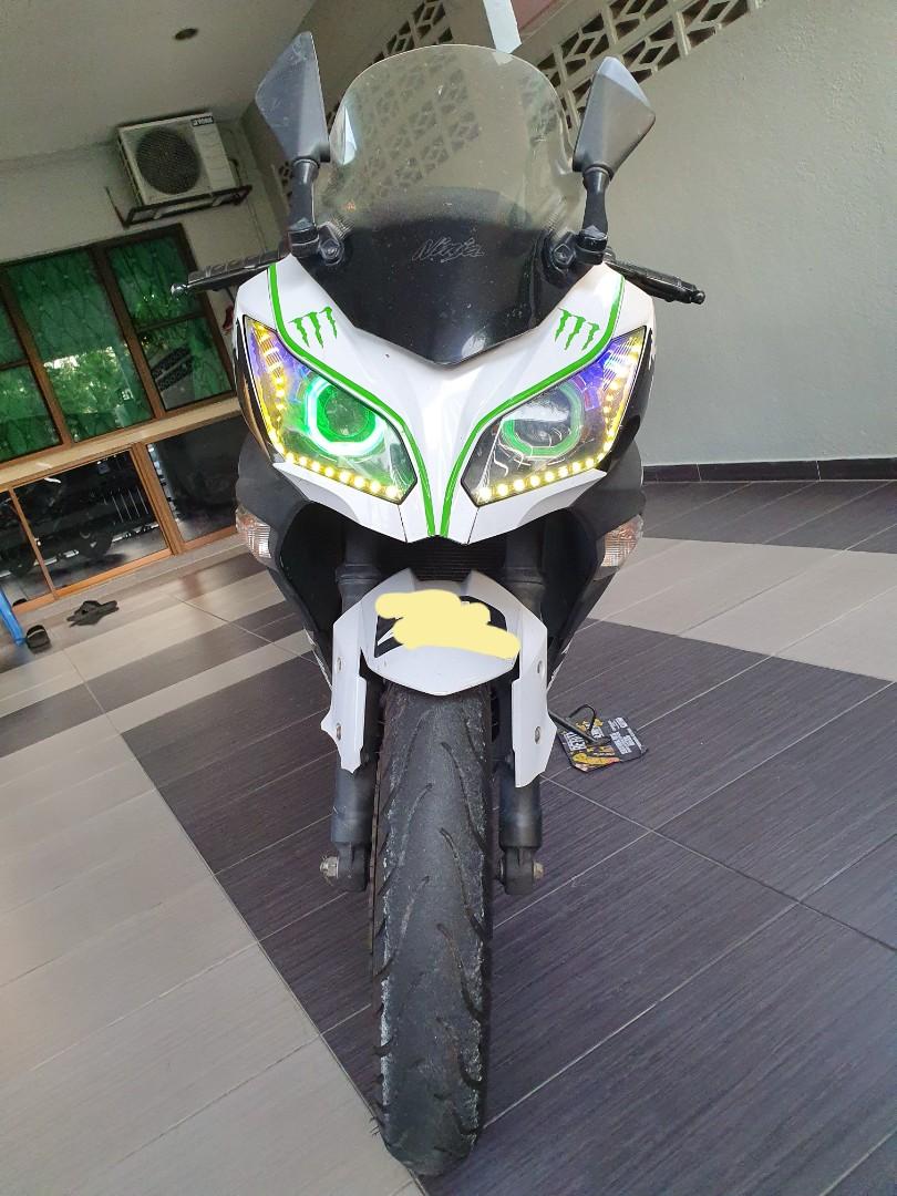 Kawasaki Ninja 250, Motorbikes on Carousell