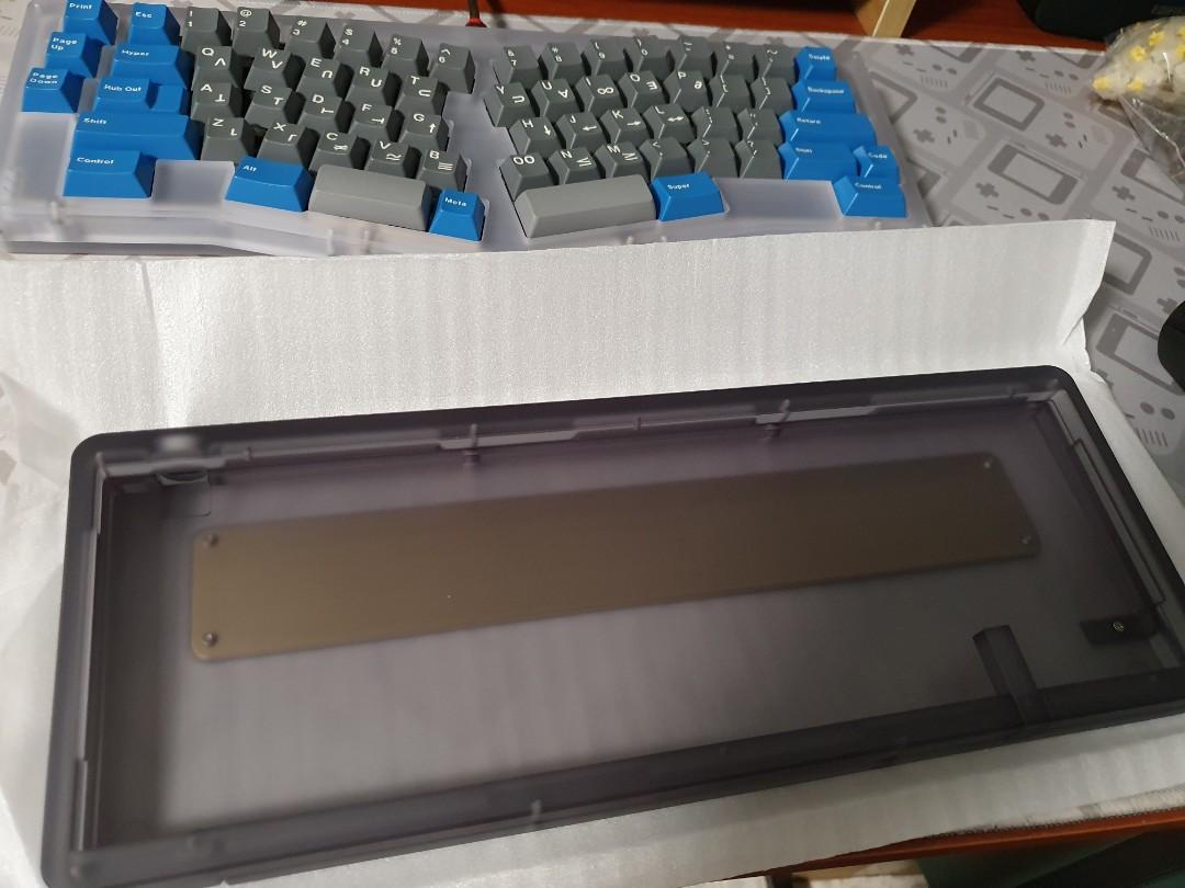 Kbdfans D65 custom mechanical keyboard, Computers & Tech, Parts ...