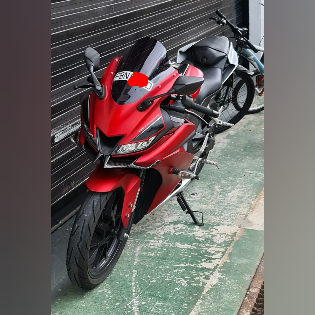 R15 V3, Motorcycles, Motorcycles for Sale, Class 2B on Carousell