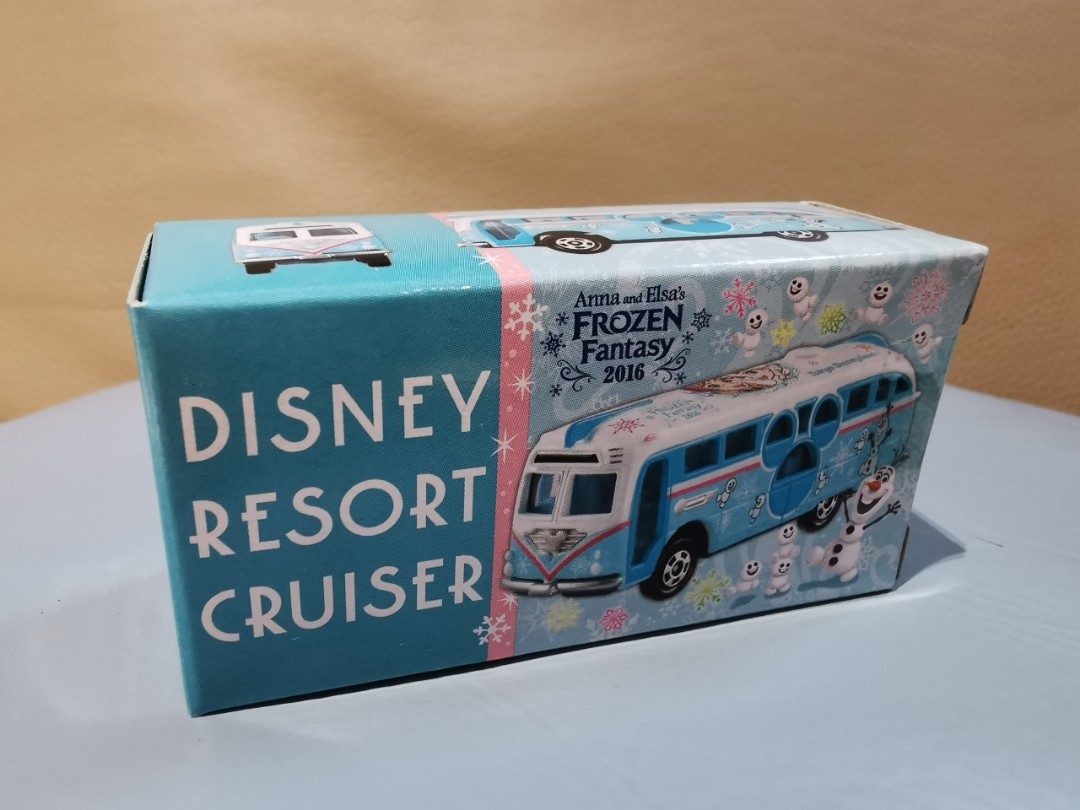 Tomica 全新日版 Disney Resort Cruiser 巴士 FROZEN Fantasy Bus 2016, 兒童＆孕婦用品, 嬰兒玩具 - Carousell