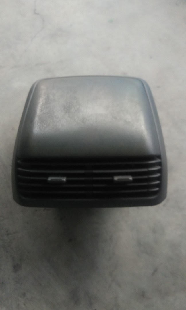 Center box ipsum gaia sxm10g, Auto Accessories on Carousell