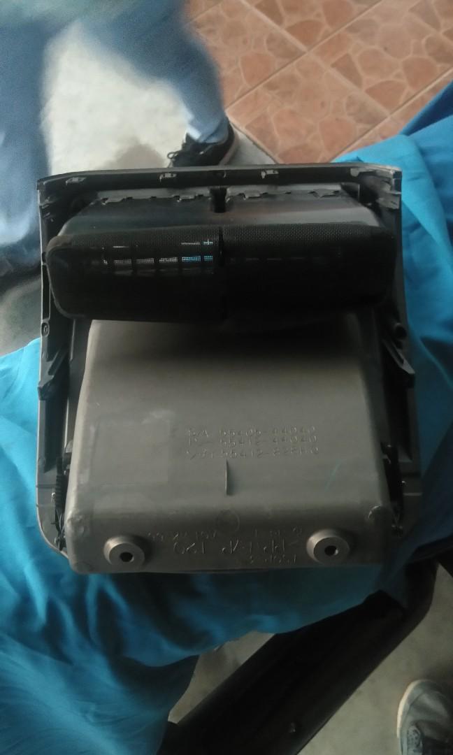 Center box ipsum gaia sxm10g, Auto Accessories on Carousell