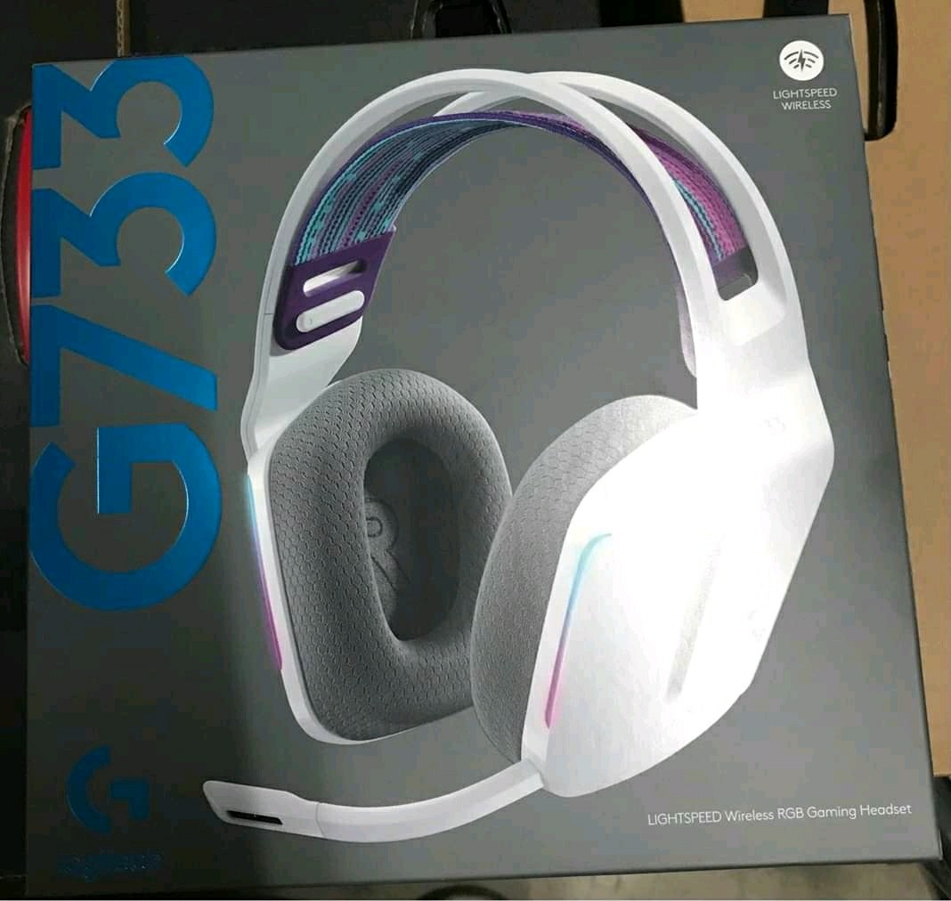 LOGITECH G733 WHITE LIGHTSPEED RGB WIRELESS GAMING HEADSET W/ FREE ...
