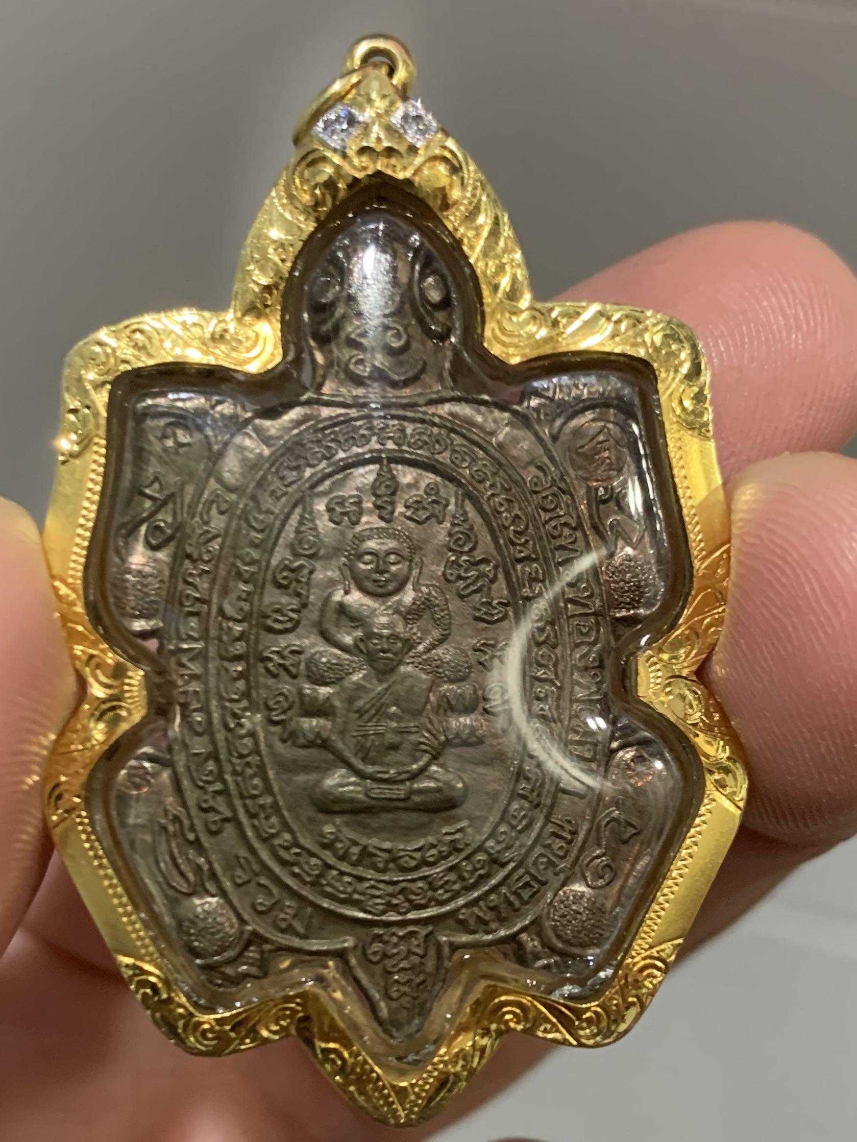 LP Liew and LP Koon Phaya Tao BE 2538, Hobbies & Toys, Memorabilia & Collectibles, Religious ...