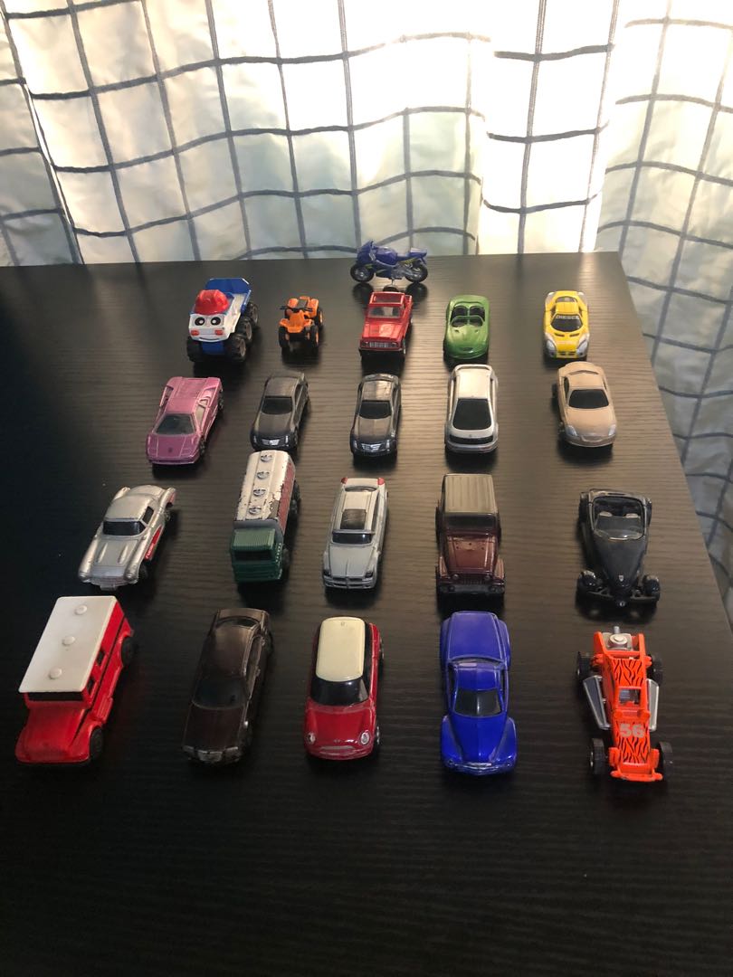 Maisto Car Collection, Hobbies & Toys, Toys & Games on Carousell