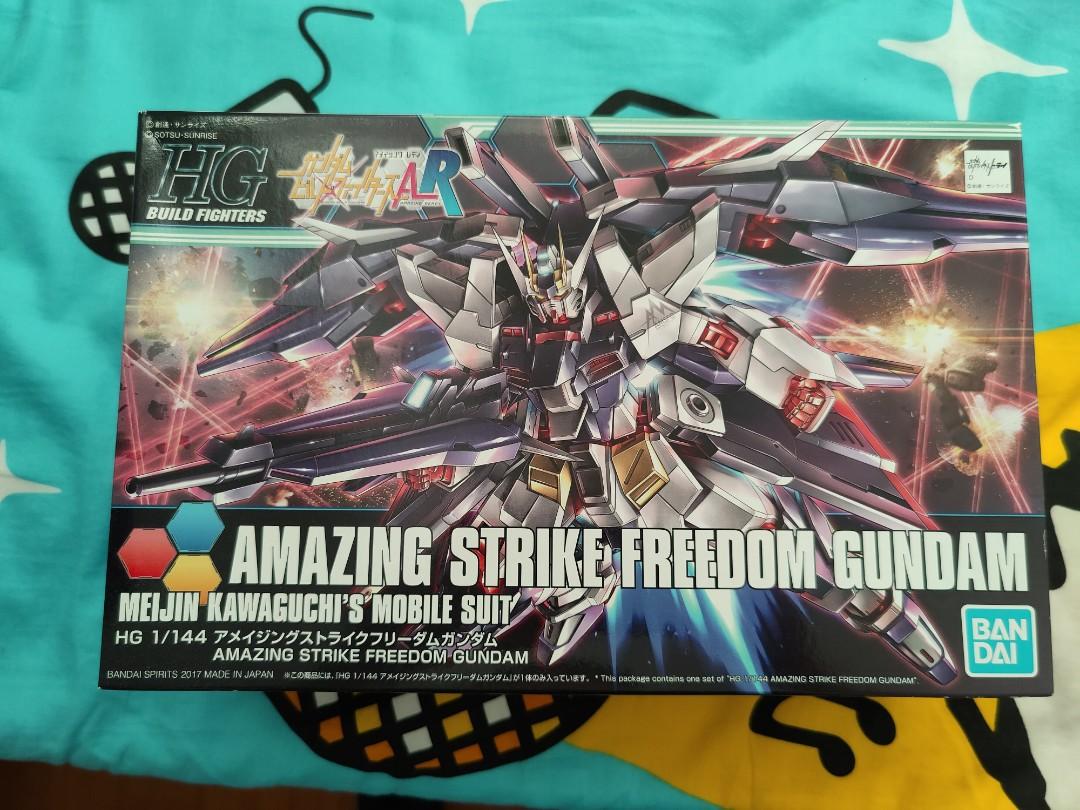 HG AMAZING STRIKE FREEDOM GUNDAM, 興趣及遊戲, 玩具 & 遊戲類 - Carousell