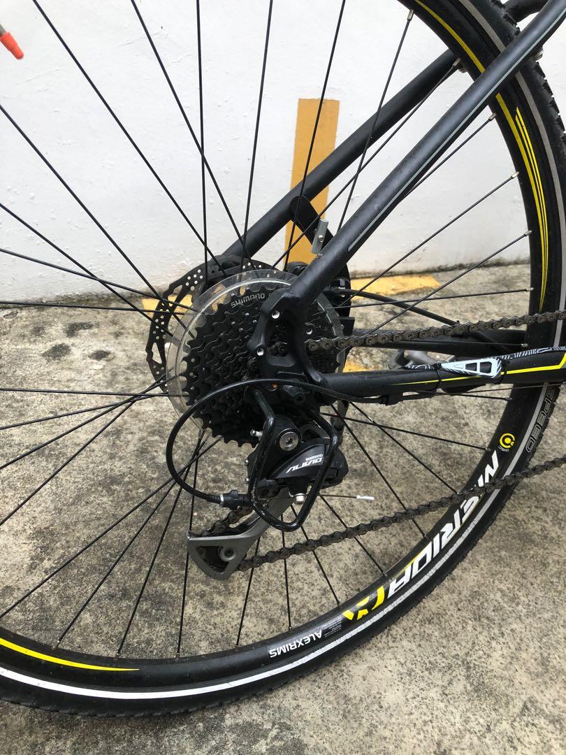 Merida crossway 100 hybrid bike, Sports Equipment, Bicycles & Parts ...