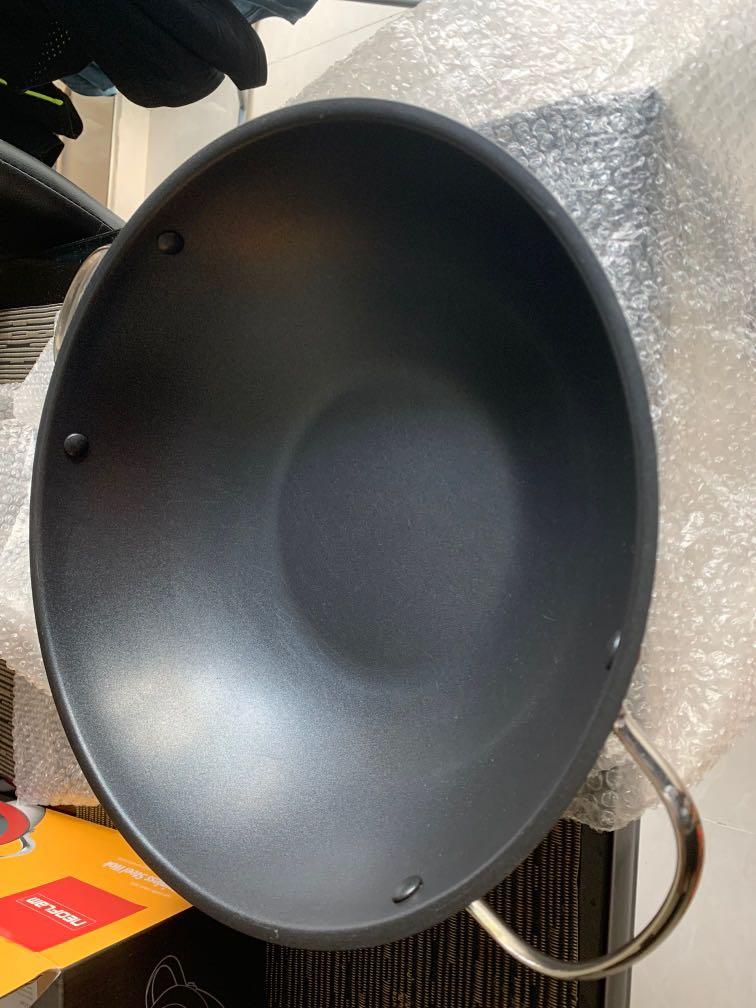Neoflam Stainless Steel Wok, Furniture & Home Living, Kitchenware ...