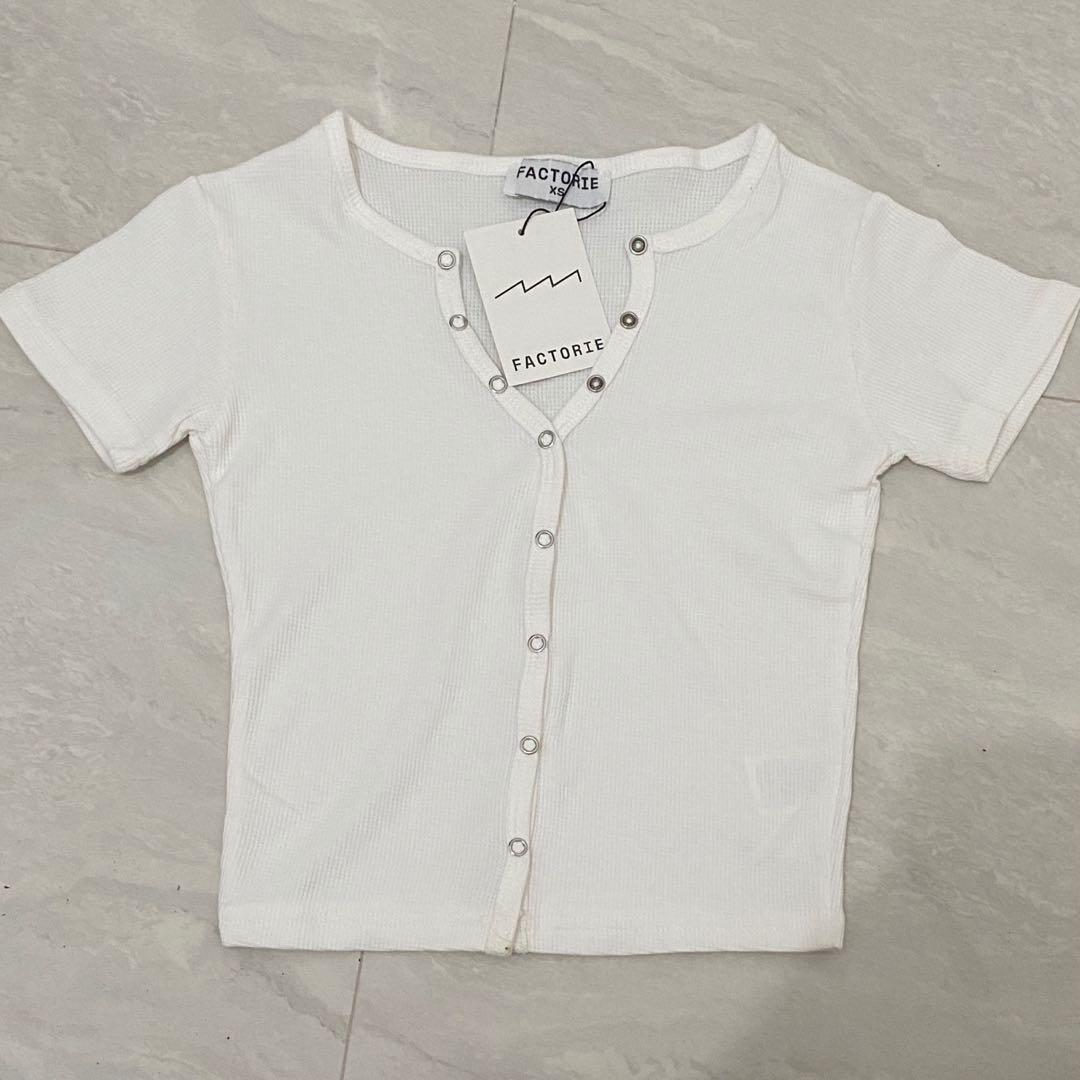 NEW Factorie Ribbed Knit Snap Button Top, Women's Fashion, Tops, Others ...