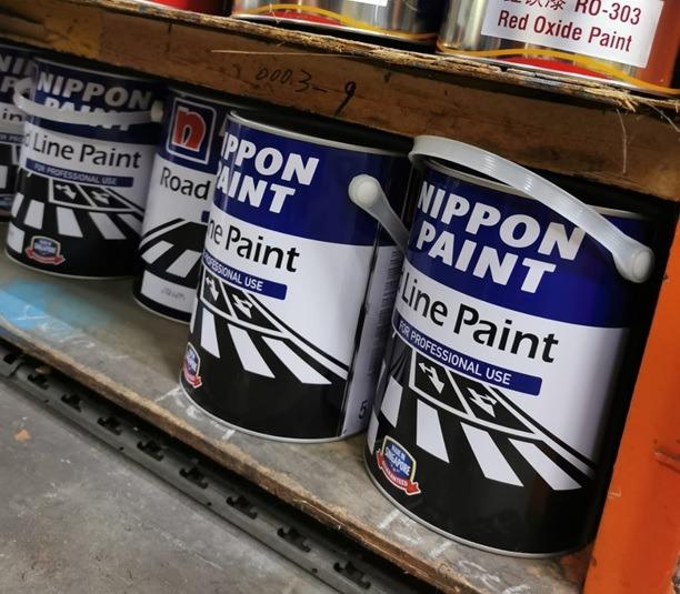 NIPPON ROAD LINE PAINT 5L, Everything Else on Carousell