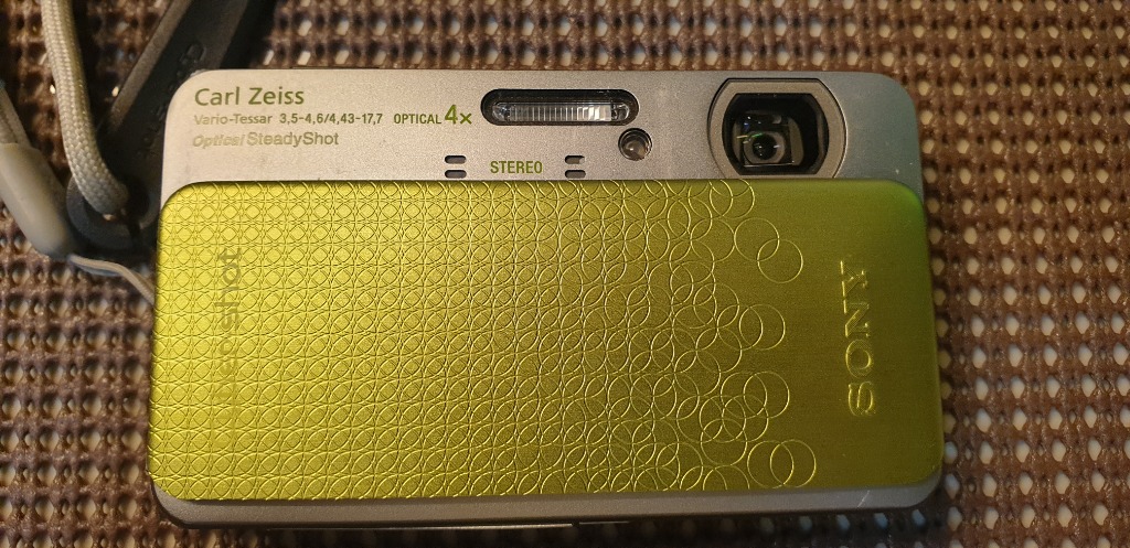 SONY Underwater Digital Camera, Audio, Voice Recorders on Carousell