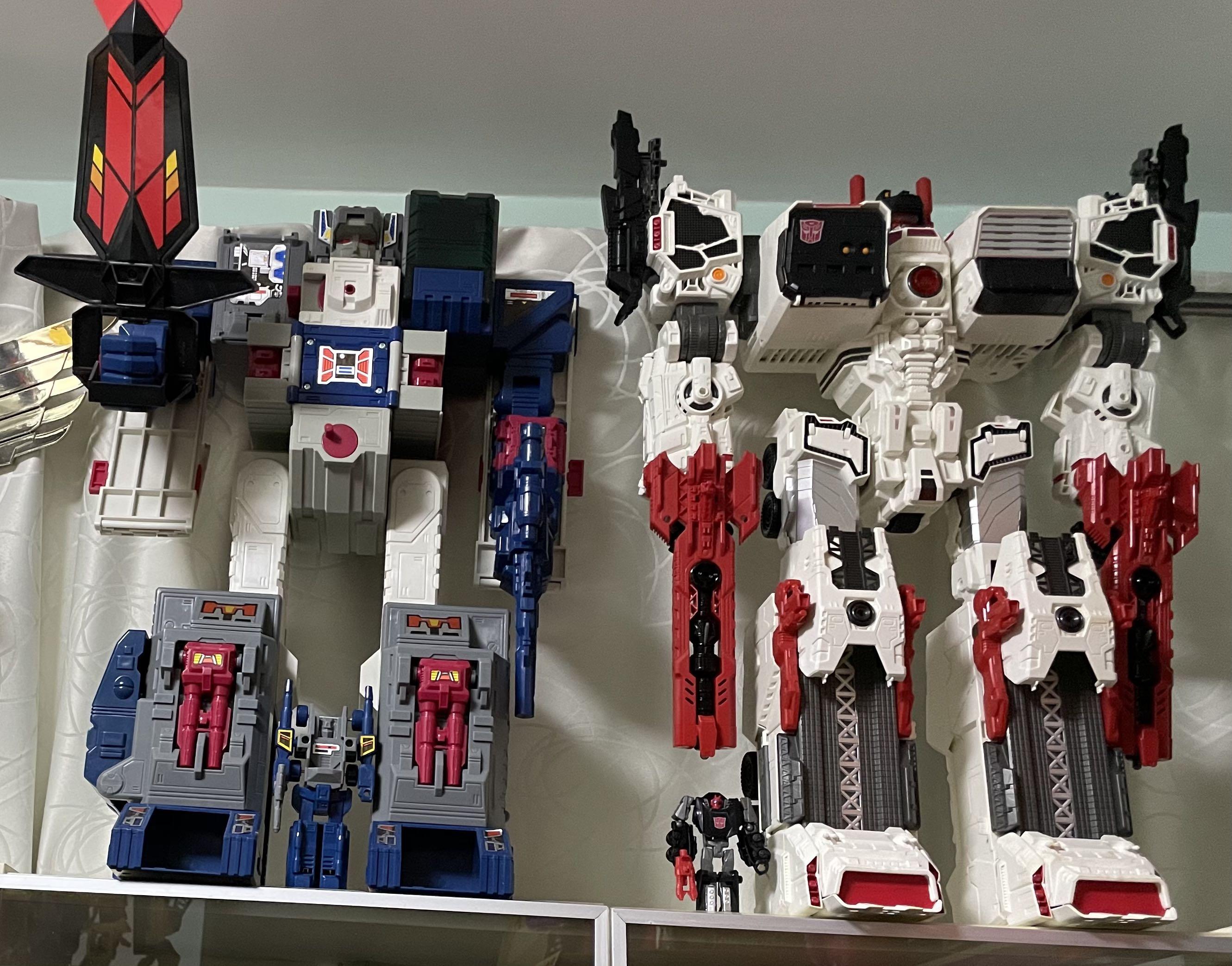 Transformers Metroplex and Fortress Maximus, Hobbies & Toys, Toys ...