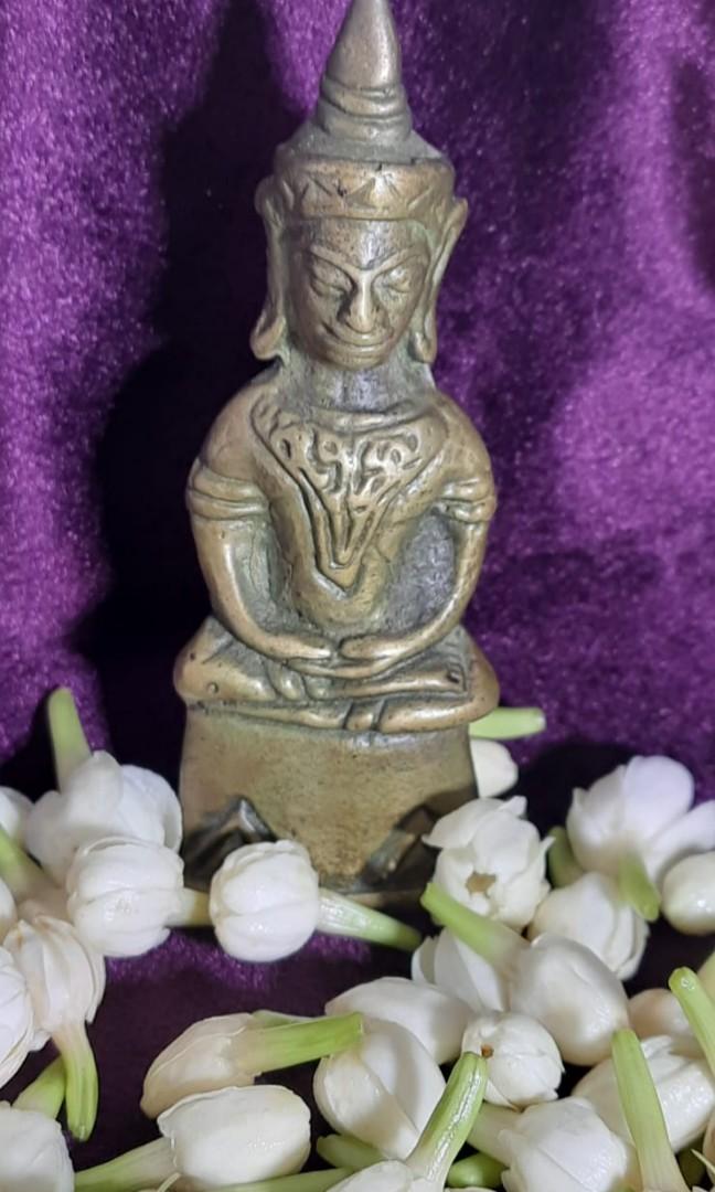 VARIOUS TYPE Phra Ngan Bucha believed To Be one of the Most Powerful ...