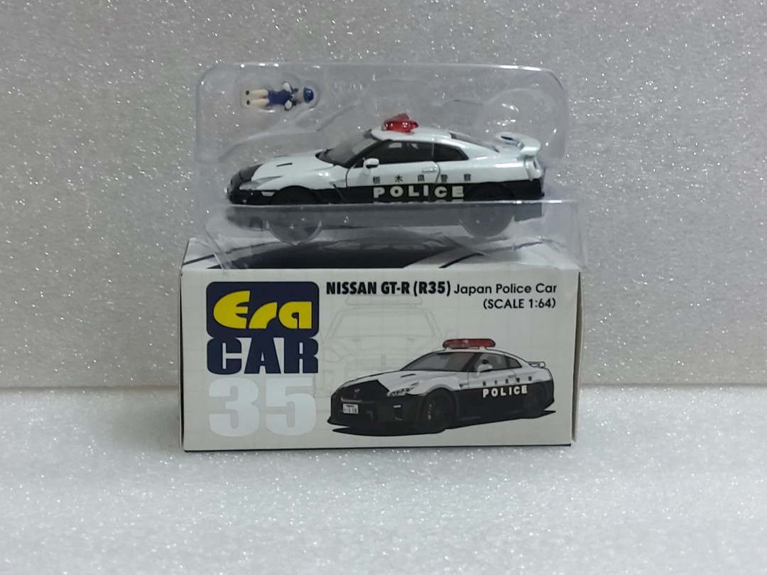 1:64 Era Car Nissan GT-R (R35) Japan Police Car with figurine, Hobbies ...