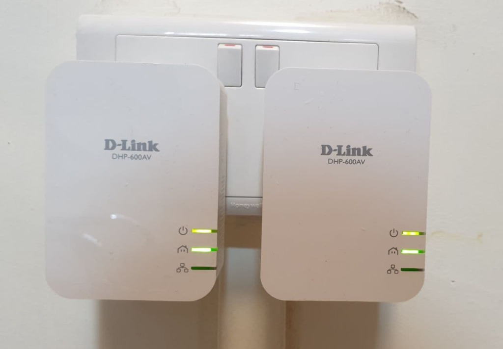D-Link Power-line Gigabit Adapter, Computers & Tech, Parts ...