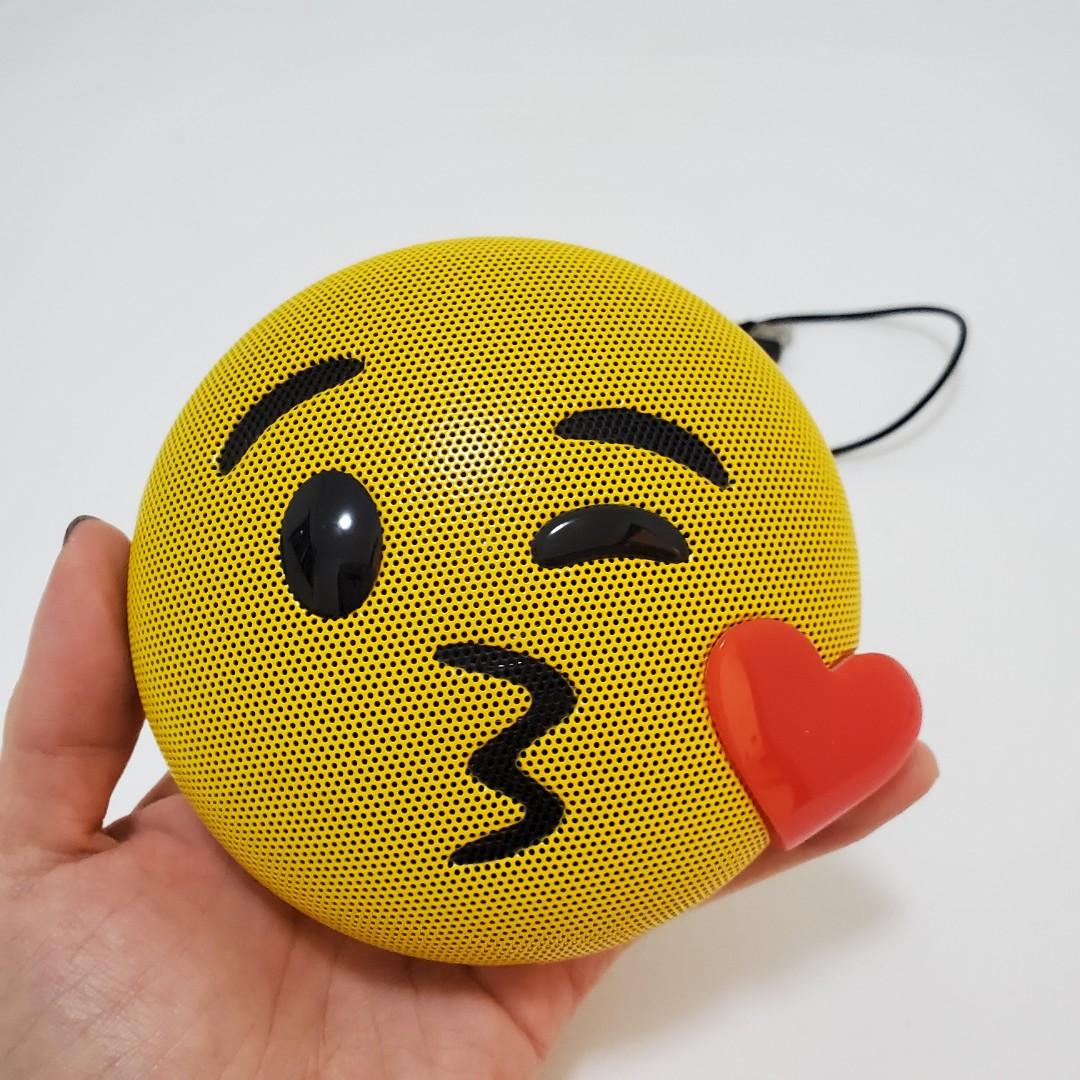 Radio Speaker Emoji