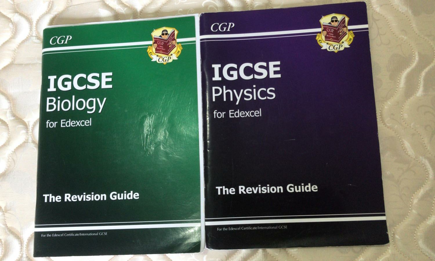 Igcse Physics Biology Revision Guides Hobbies Toys Books