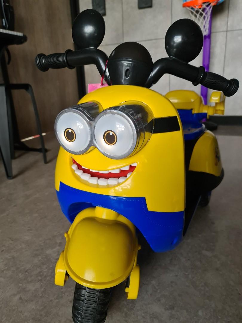 Motorized kids Minion scooter, Hobbies & Toys, Toys & Games on Carousell