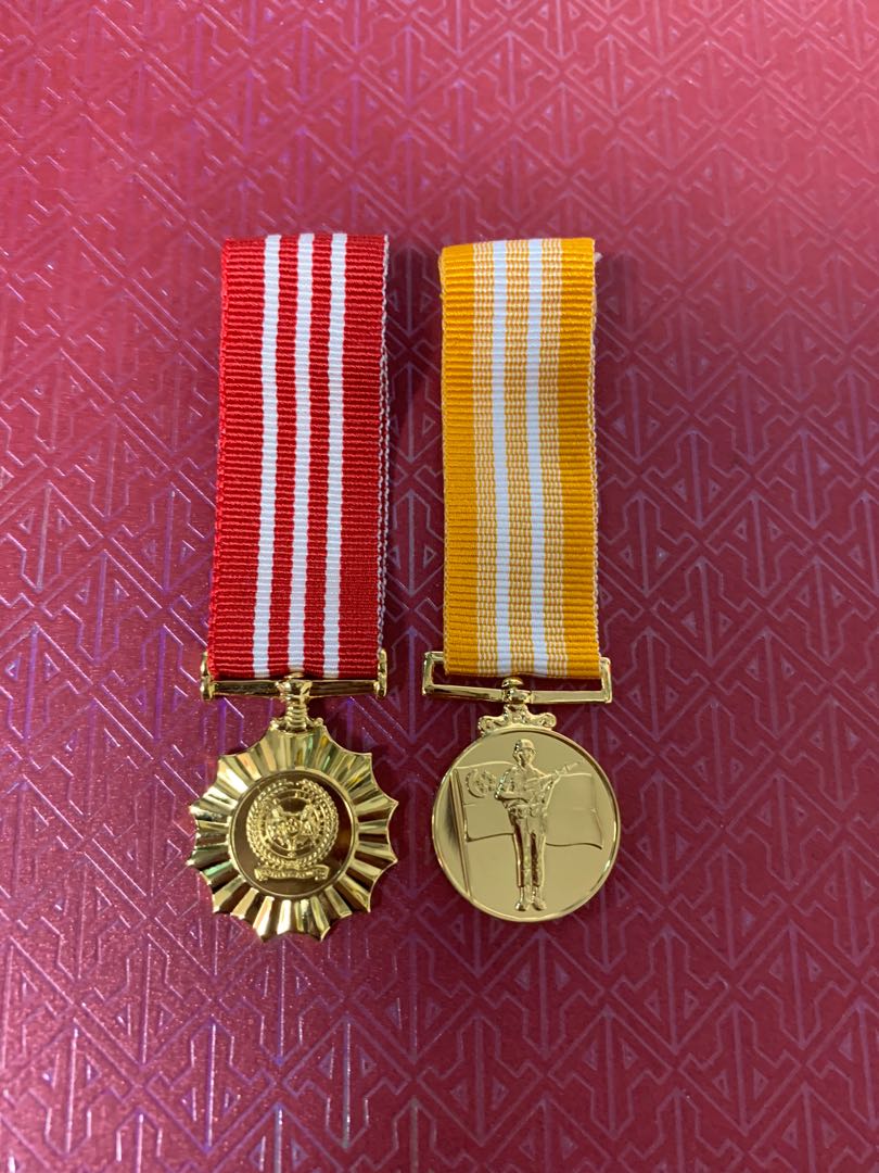 NO.2 SAF 5-year Good Service & National Service Miniature Medal ...