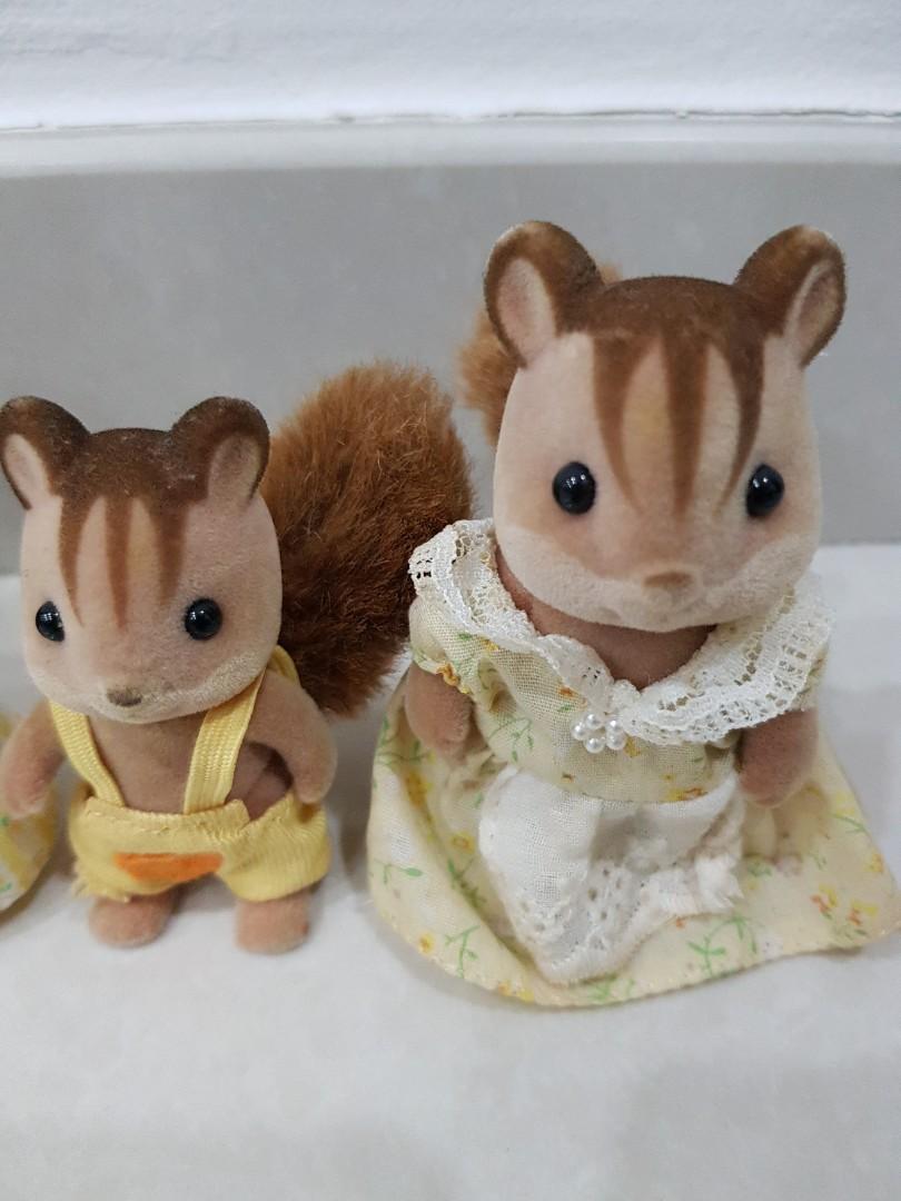 Sylvanian Families Squirrels Family Figurines, Hobbies & Toys, Toys ...