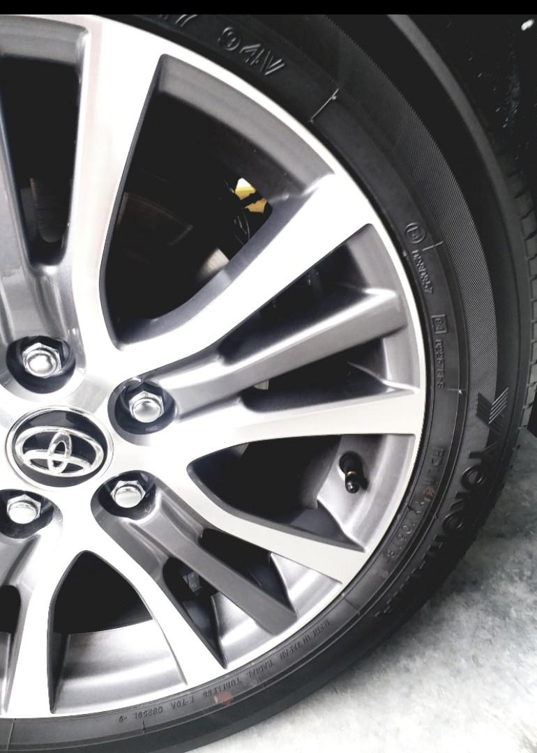 Toyota Estima / Previa Aeras original 17inch rim with Yokohama 215/55 ...
