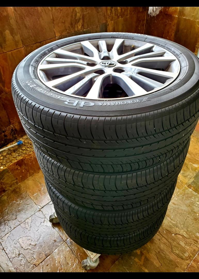 Toyota Estima / Previa Aeras original 17inch rim with Yokohama 215/55 ...