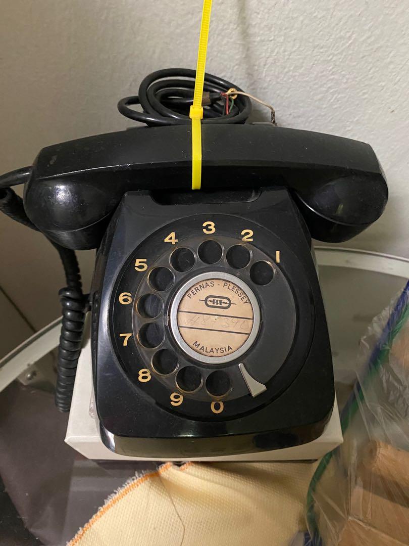 Antique Analogue Phone, Furniture & Home Living, Home Decor, Vases ...