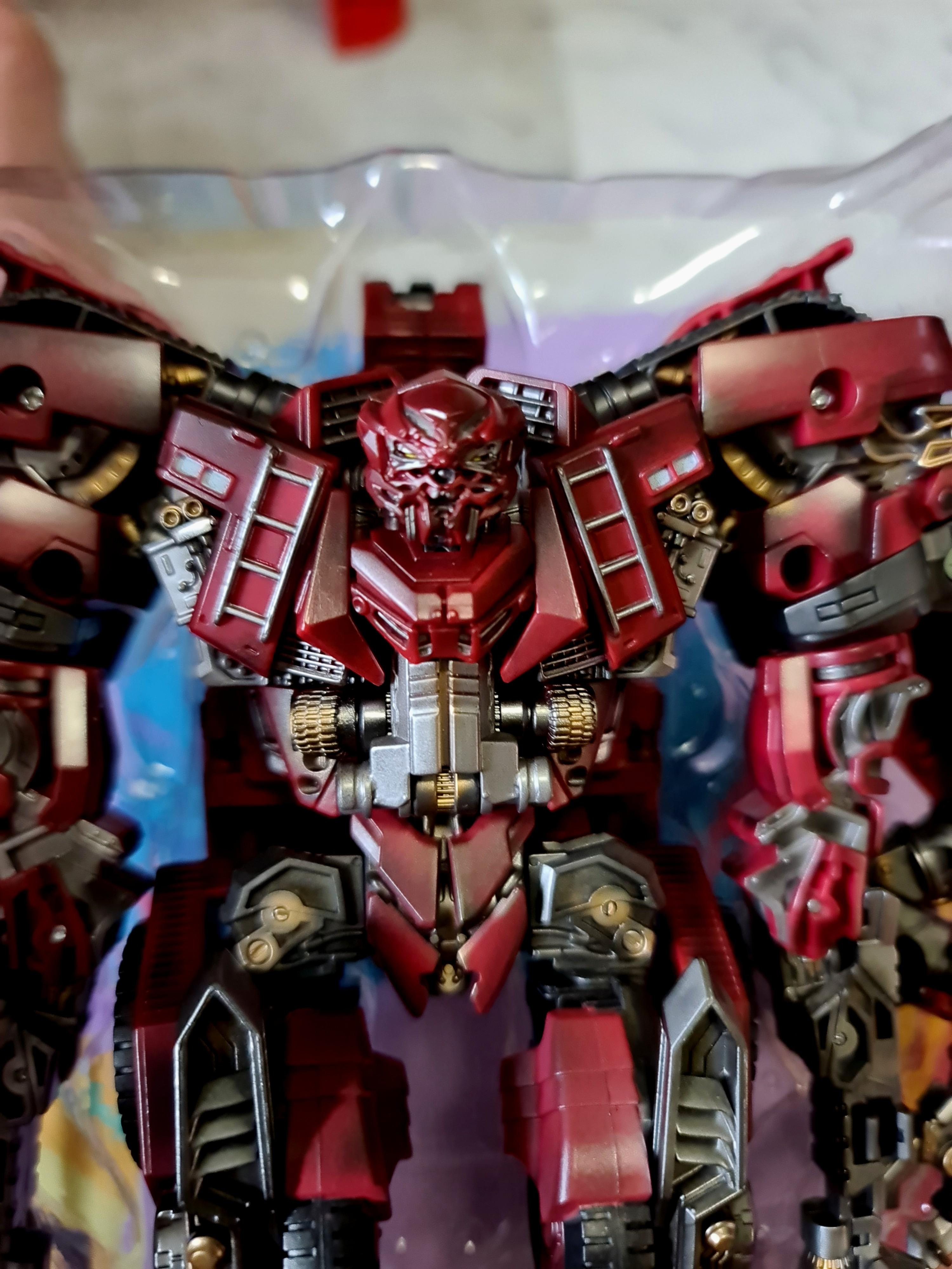 Custom transformers studios series 66 overload, Toys & Games, Bricks ...