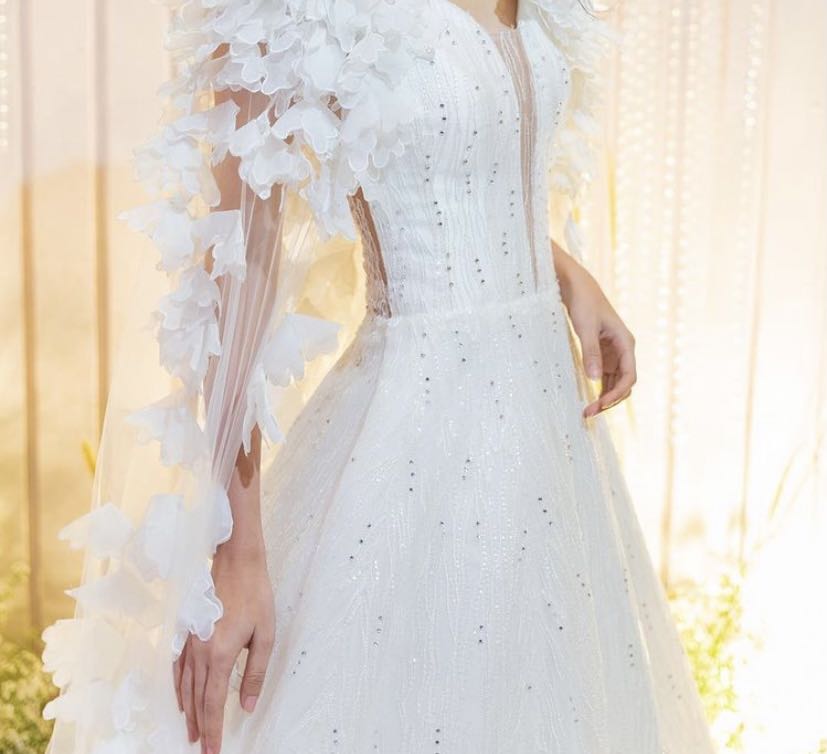 Cynthia Tan wedding dress, Fesyen Wanita, Pakaian Wanita, Gaun & Rok di ...