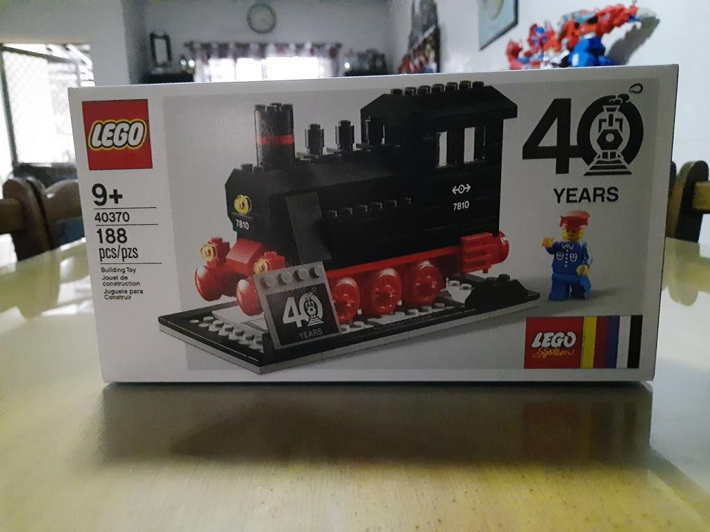 Lego System Steam Engine (Reissue of 7810), Hobbies & Toys, Toys ...