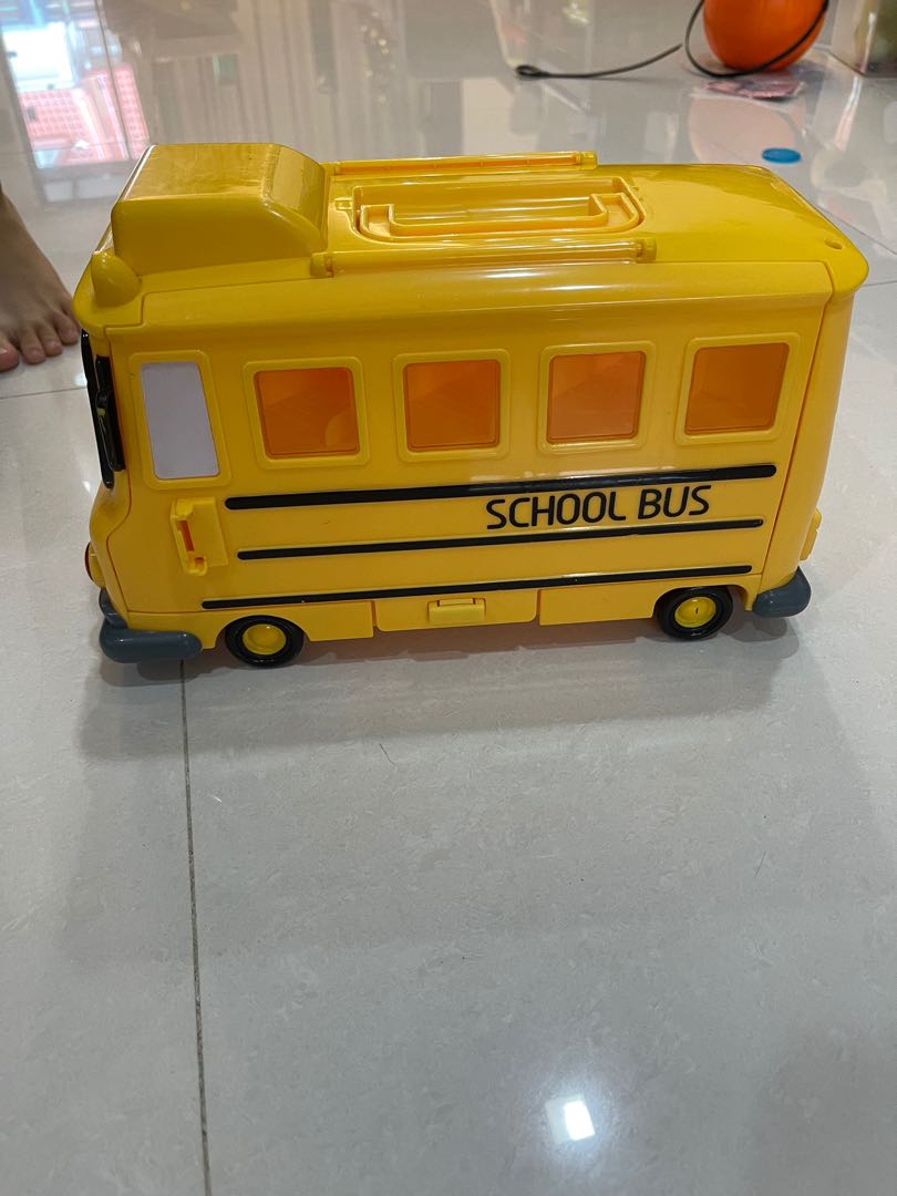 Robocar poli school bus, Hobbies & Toys, Toys & Games on Carousell