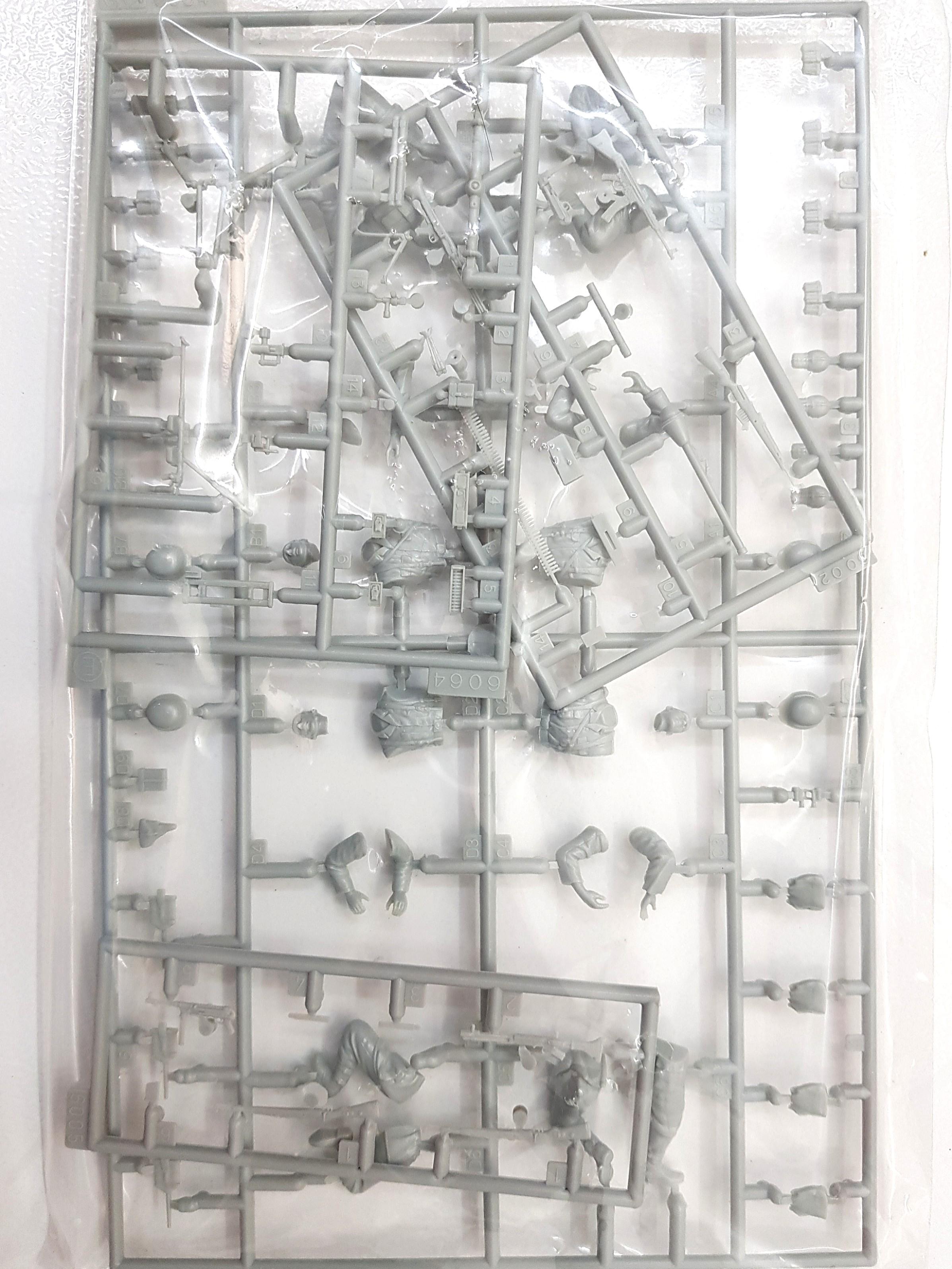 1/35 #6064 Dragon German MG42 Heavy Machine Gun Team (2nd World War ...