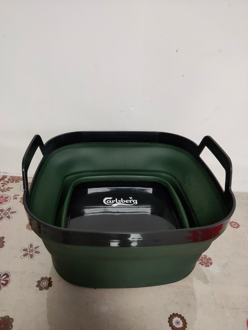 Carlsberg collapsible ice bucket, Everything Else on Carousell