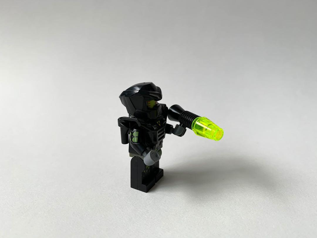 Lego Minifigure - Evil Mech, Hobbies & Toys, Toys & Games on Carousell