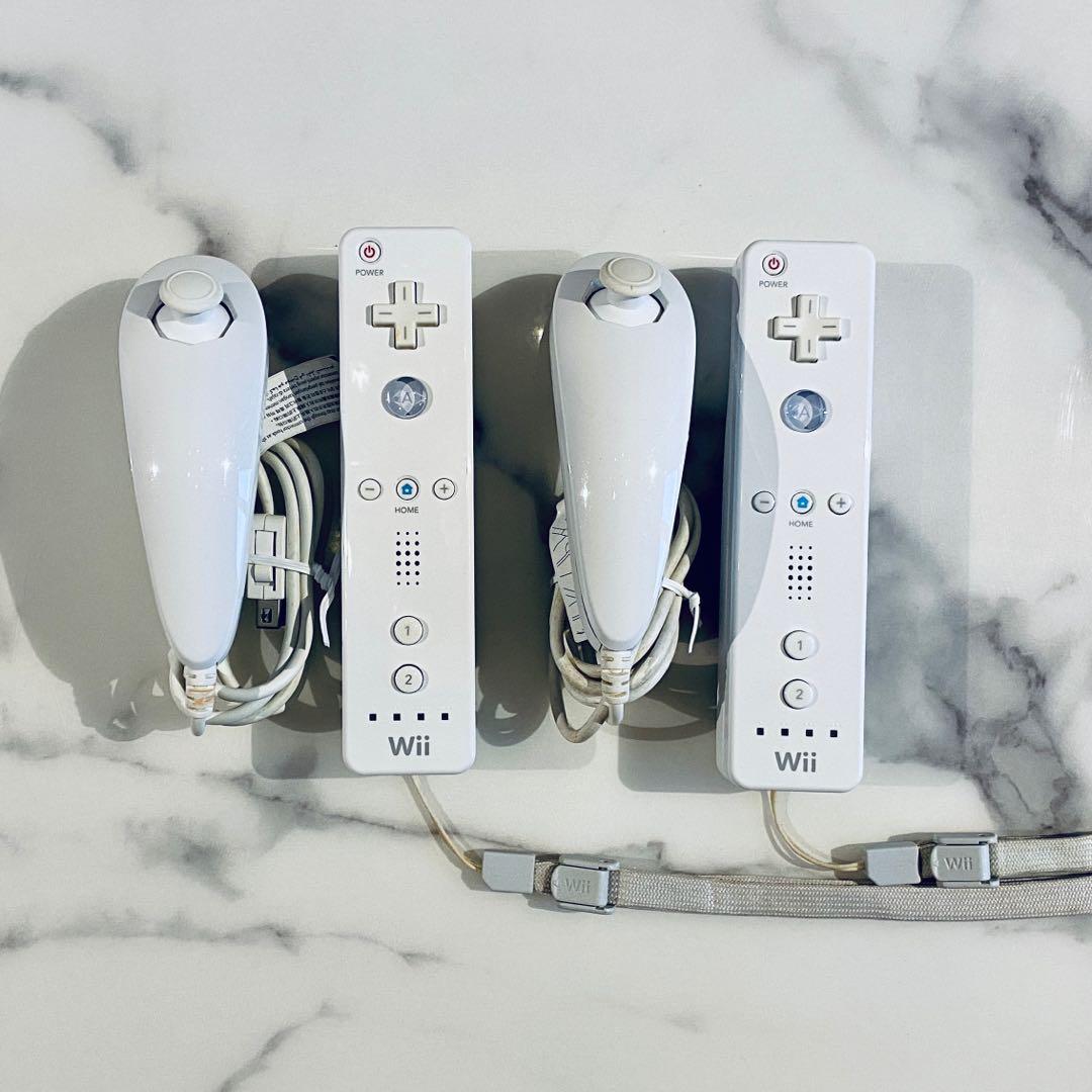 Nintendo Wii Mod Set (incl. 2 Controllers/Nunchucks, 13 Games & 1 HDMI ...