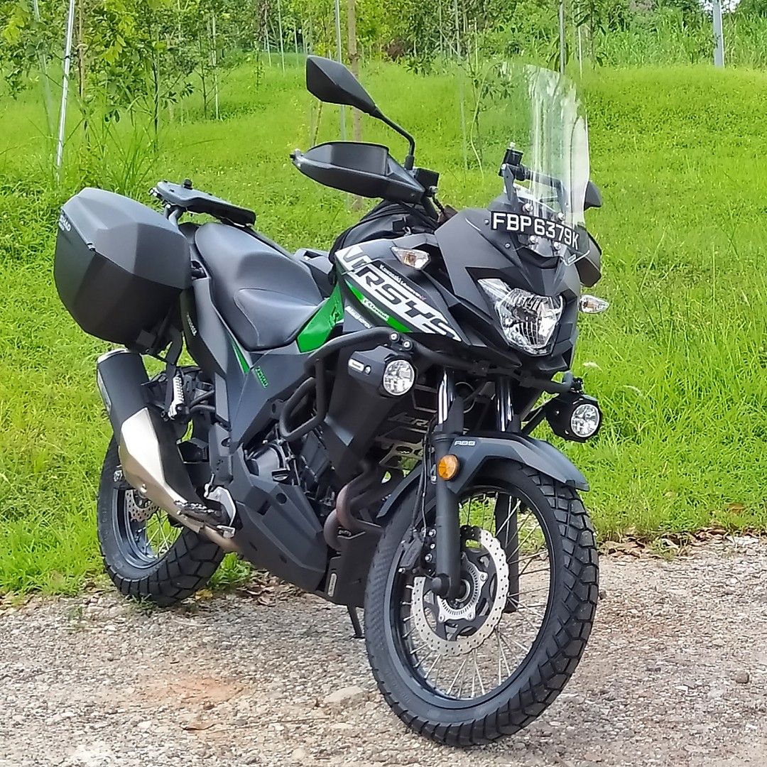 Shad SH23 side boxes + mounting brackets, Motorcycles, Motorcycle ...