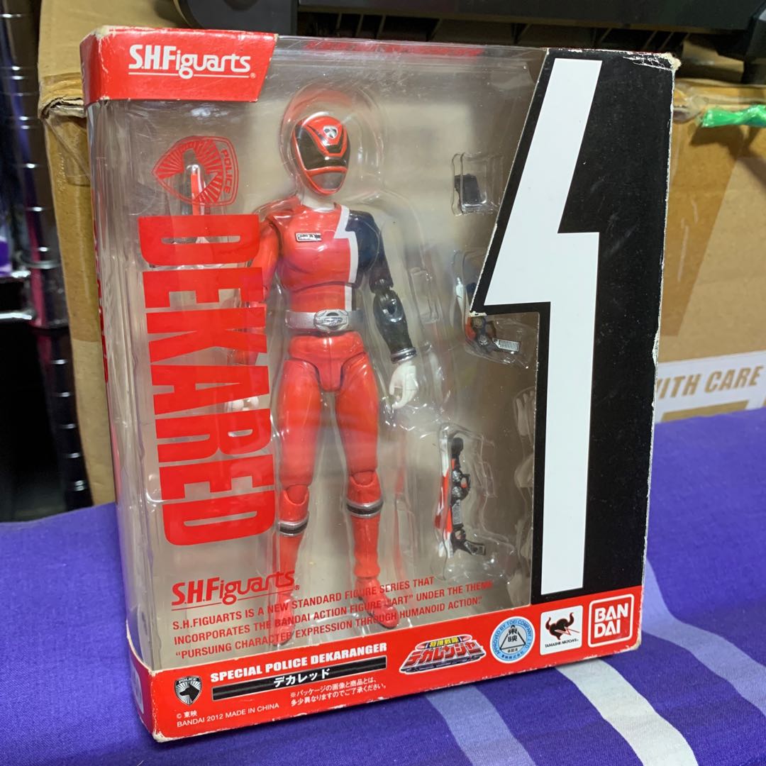 SHF Figuarts Super Sentai Dekaranger Deka Red Power Rangers, Hobbies ...