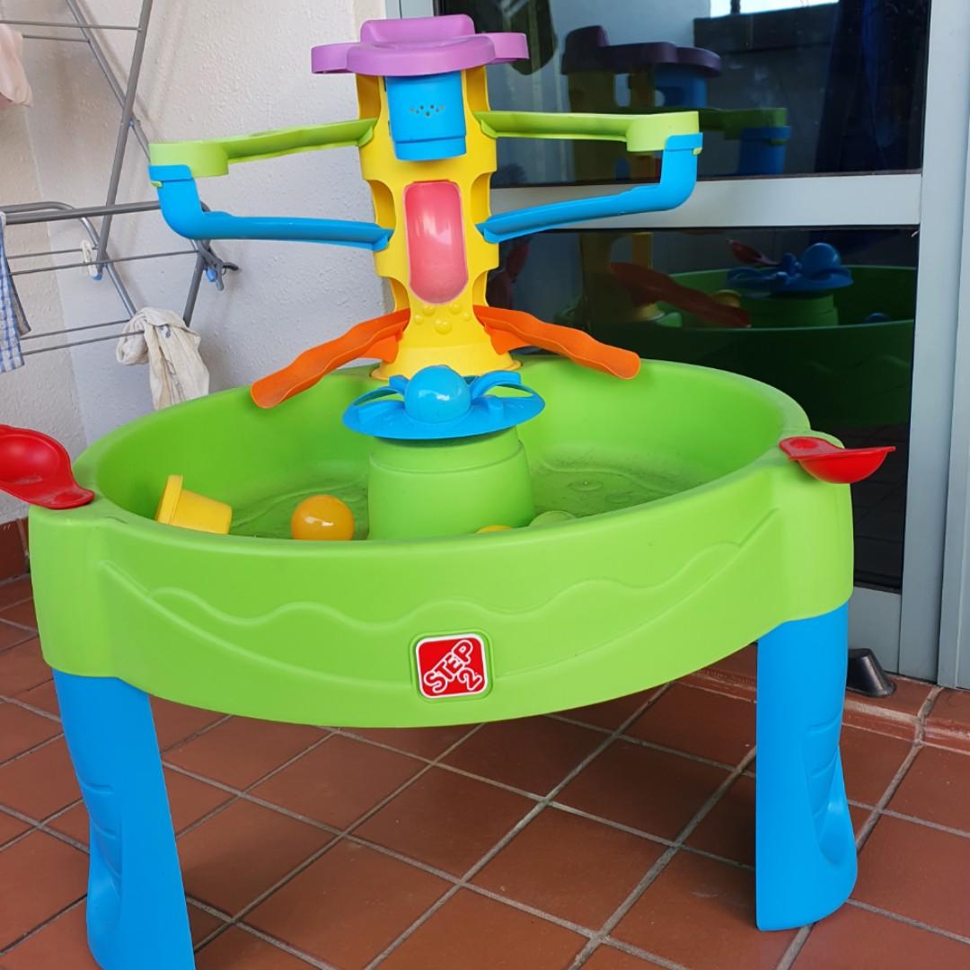 Step 2 busy ball water play table, Babies & Kids, Baby Nursery & Kids ...
