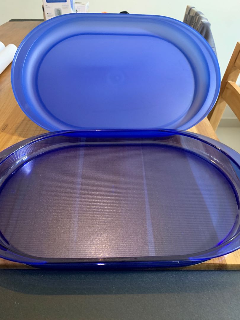 Tupperware shallow dish container, Furniture & Home Living, Kitchenware ...