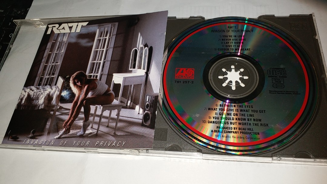 德版 RATT INVASION OF YOUR PRIVACY CD 無IFPI, 興趣及遊戲, 收藏品及紀念品, 明星周邊 - Carousell