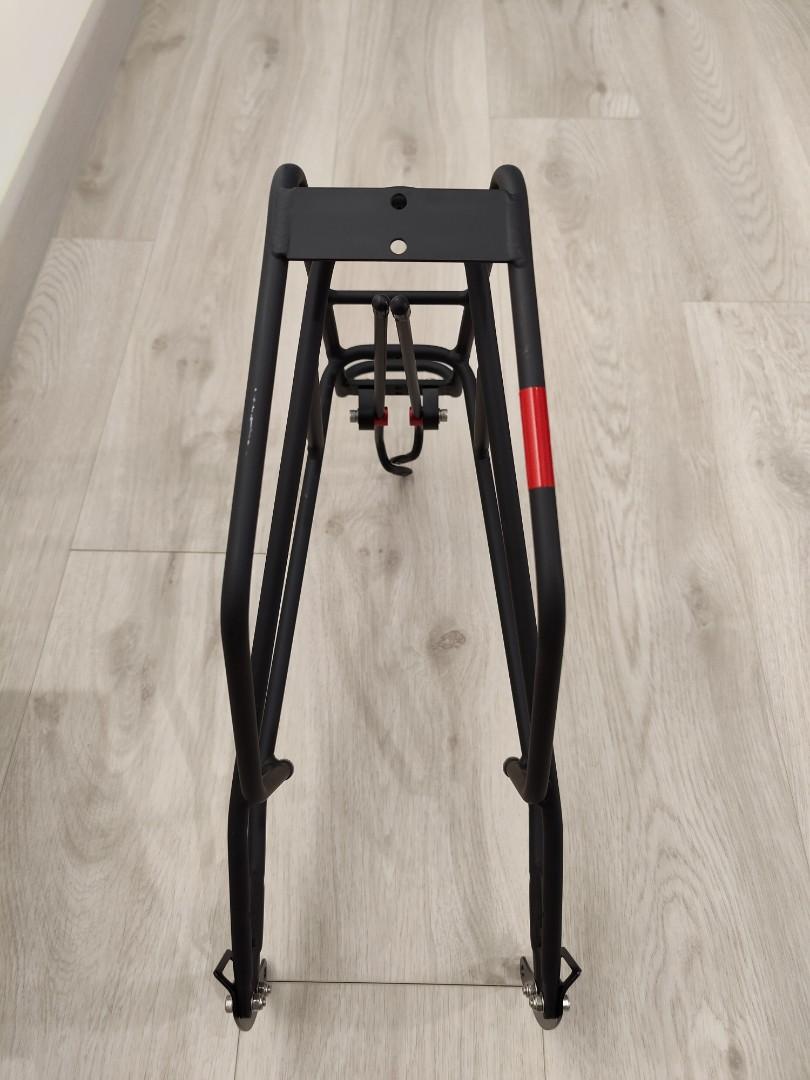 Axiom Streamliner 29er DLX bike rear rack, Sports Equipment, Bicycles ...