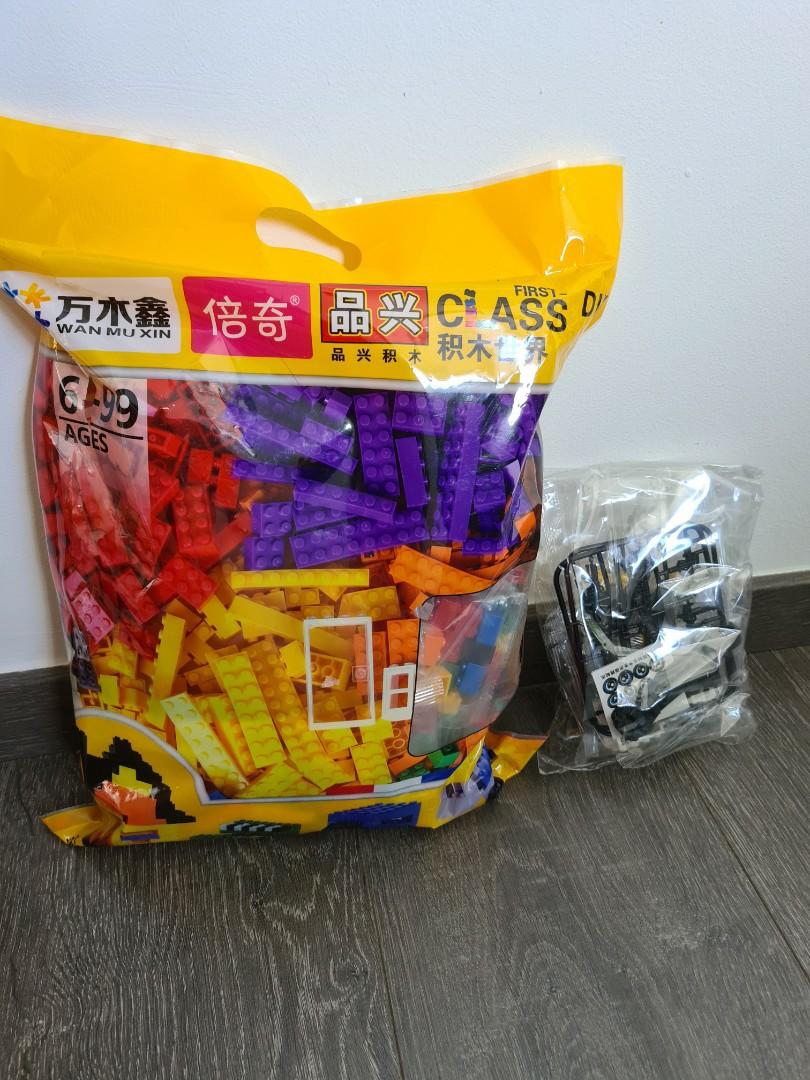 Building blocks 1000 pieces, Hobbies & Toys, Toys & Games on Carousell