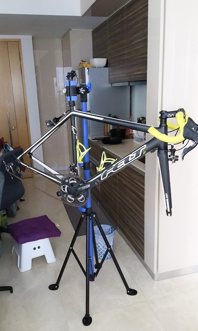 Felt F4 2014 Road Bike frame set, Sports Equipment, Bicycles & Parts ...