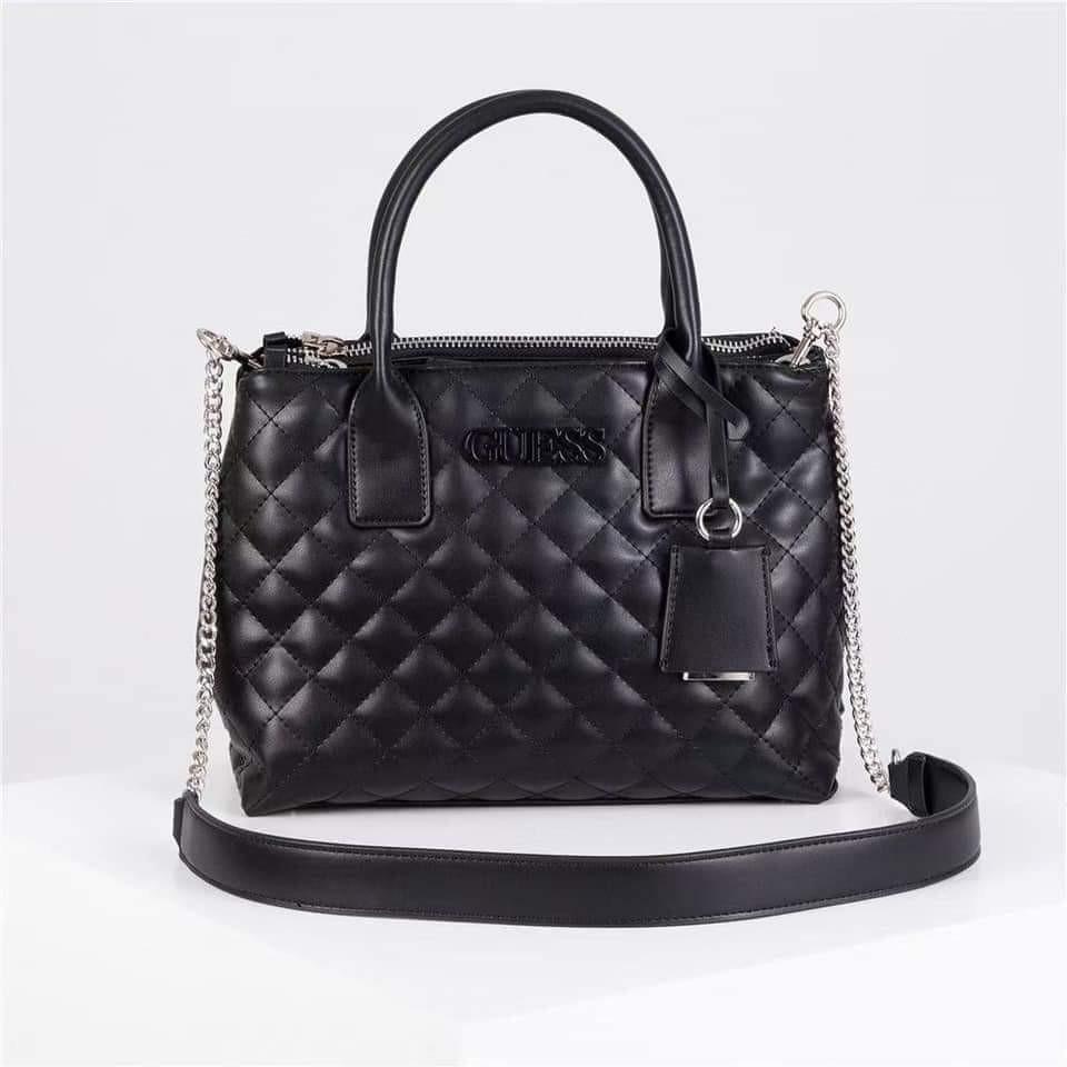 ORIGINAL GUESS Bag, Women's Fashion, Bags & Wallets, Tote Bags on Carousell