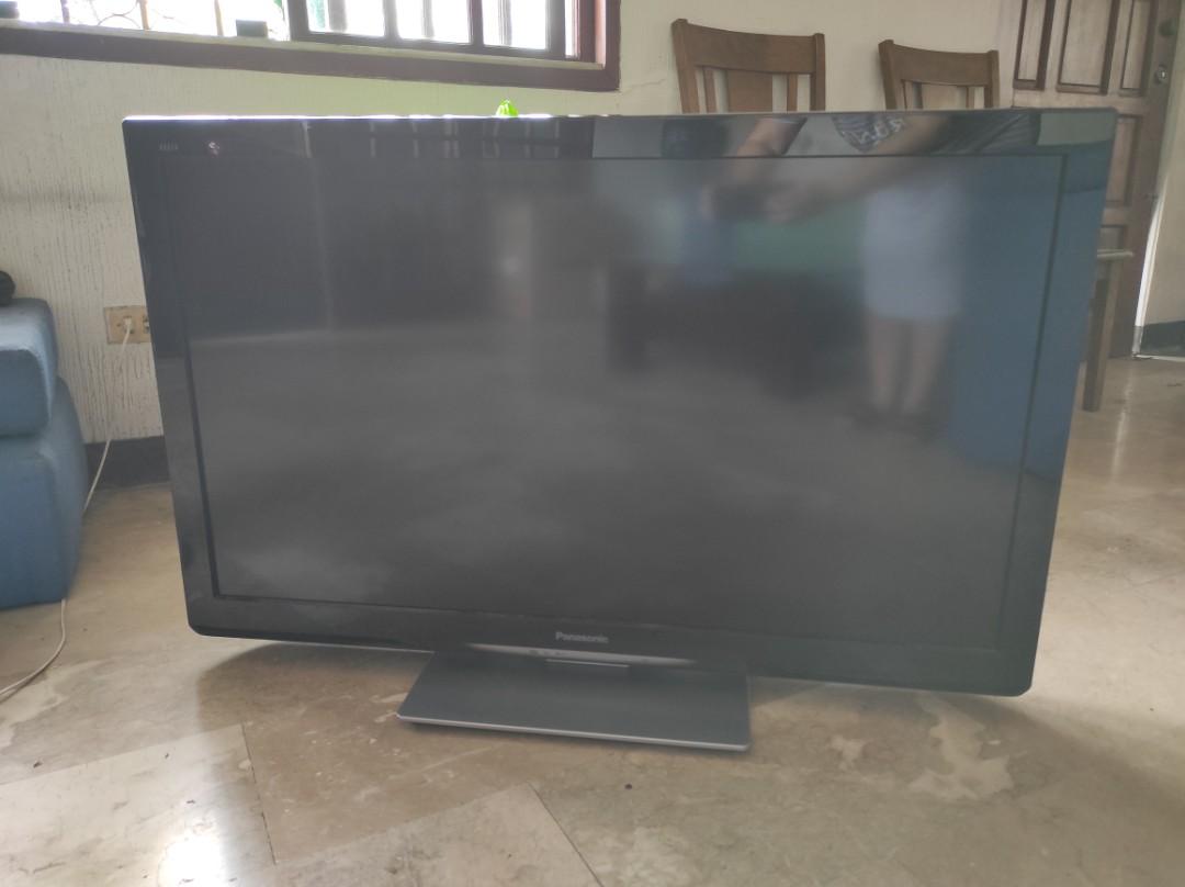 Panasonic Viera 42inch Old Model, TV & Home Appliances, TV ...