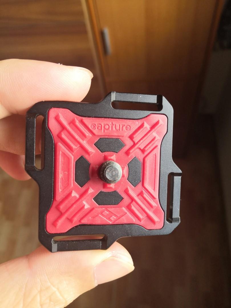 Peak Capture Camera Clip v1, Photography, Cameras on Carousell