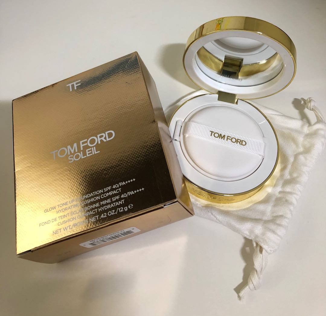 TOM FORD Foundation, Beauty & Personal Care, Face, Makeup on Carousell