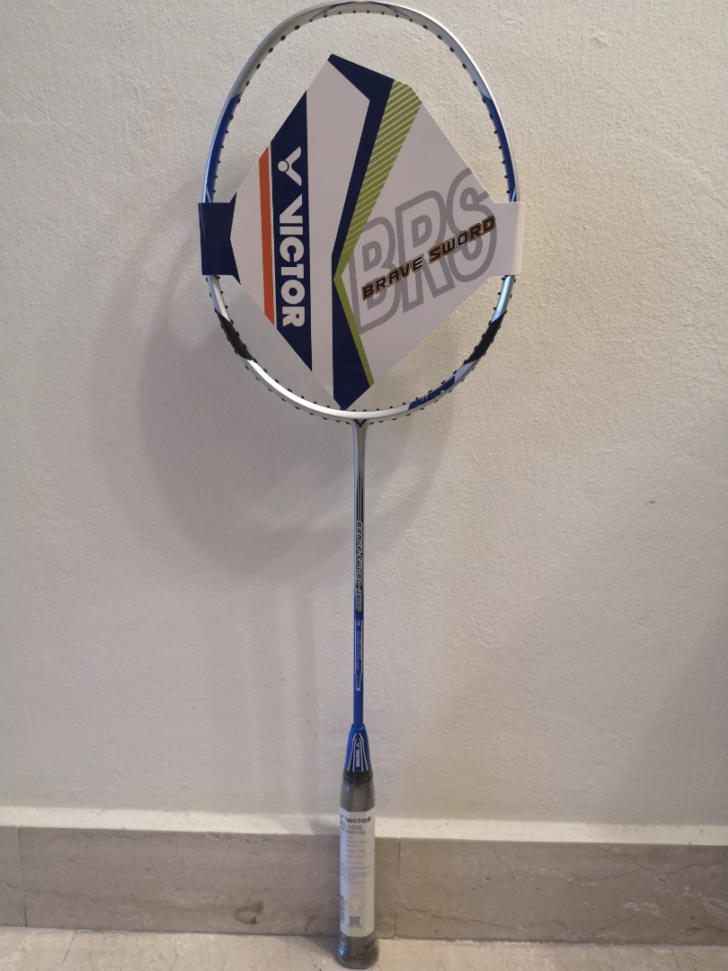 Victor Brave Sword 1600 Racket, Sports Equipment, Sports & Games ...