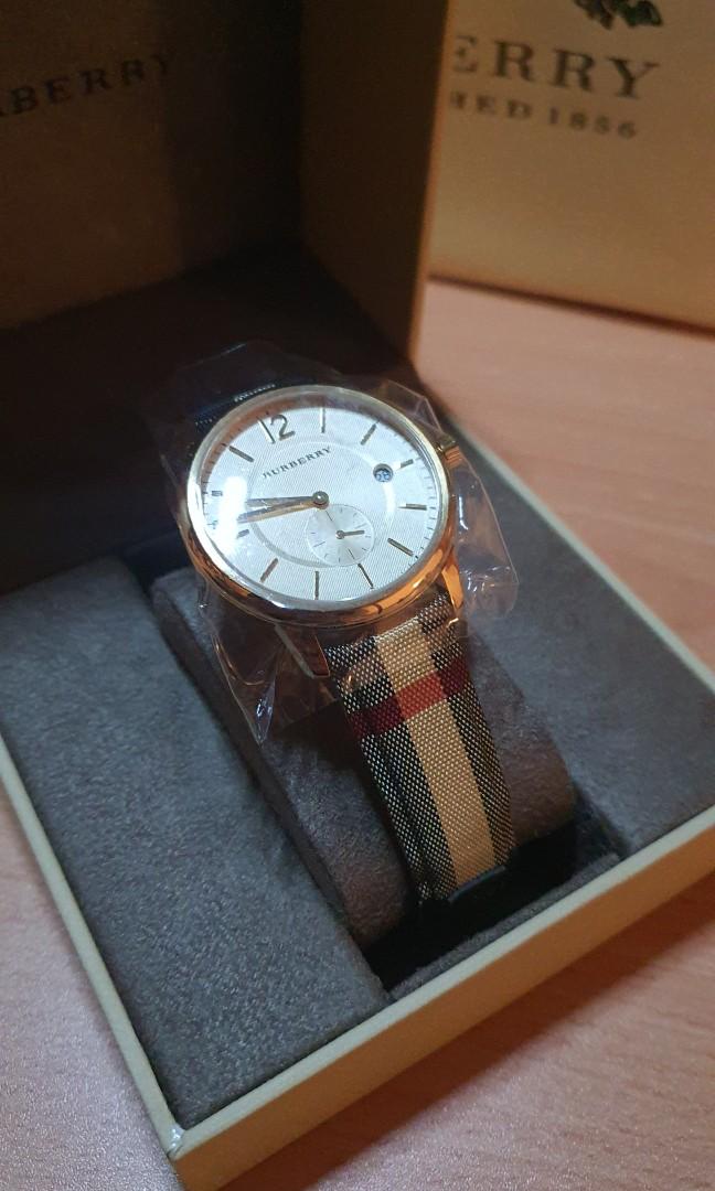 Authentic Burberry Honey Check 40mm Dial Textile Leather Unisex Swiss ...