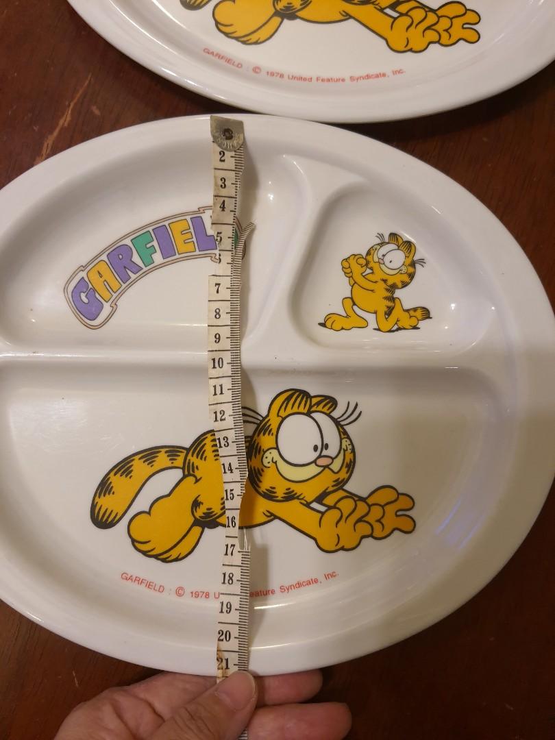 Garfield Vintage Melamine plates, Furniture & Home Living, Kitchenware ...